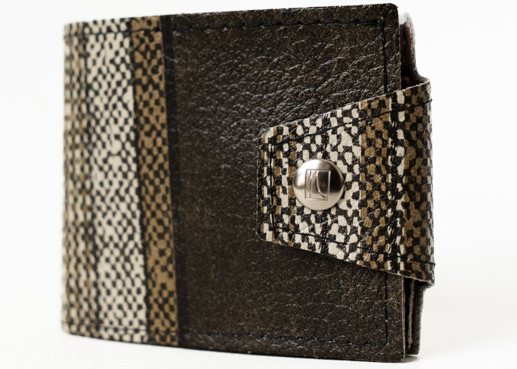 1977 Automotive Vinyl Wallet